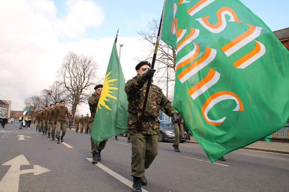 El norte de Irlanda: Conmemoración de Pascua de Saoradh en Belfast