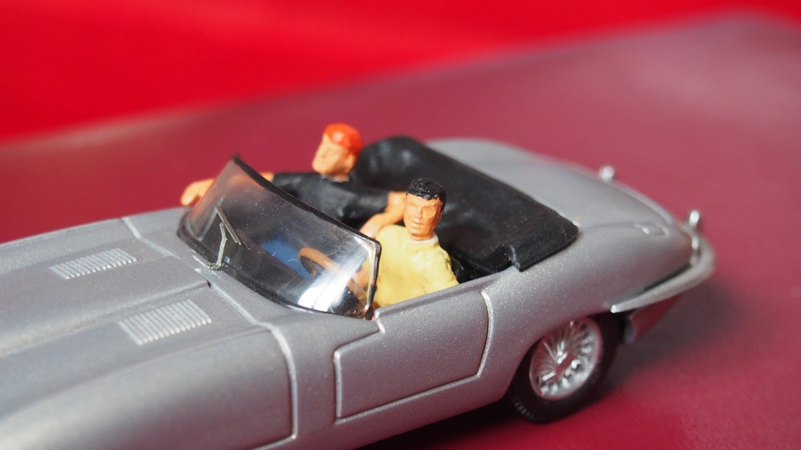 Les voitures de la Bande dessinée: La Jaguar de Bob Morane