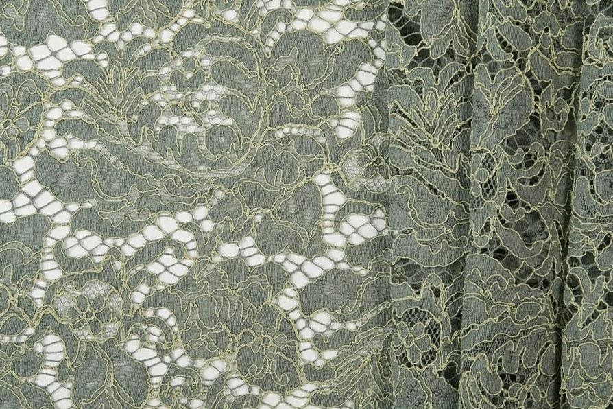 Lilacs & Lace: Matching Pattern to Fabric