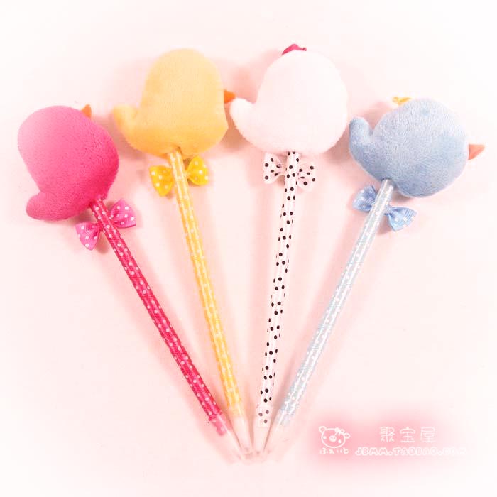7 Polka Dots: Fluffy Birdie Pen