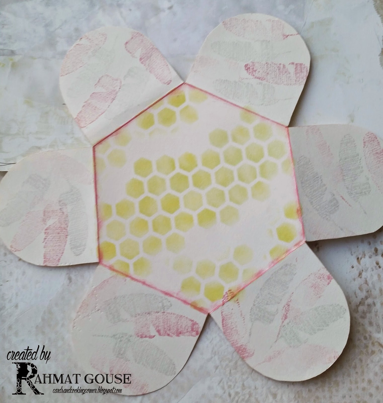 RG.CCC: Hexagonal fold card