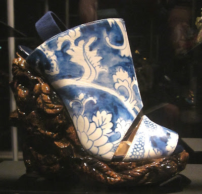 Idiosyncratic Fashionistas: FIT's Shoe Obsession (and ours, too)