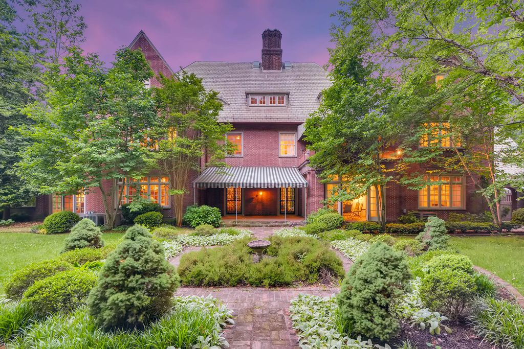 Sweet House Dreams: A.S. Abell Estate, 1917 Tudor Mansion in Baltimore ...