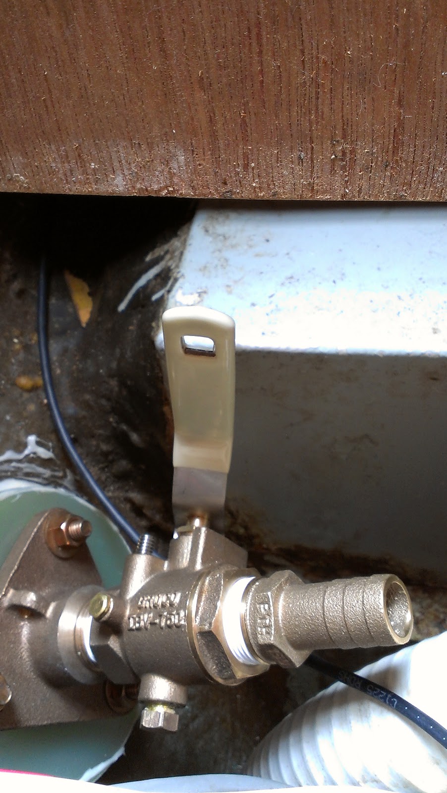 Rhapsody: Raw Water Seacock, Installed!