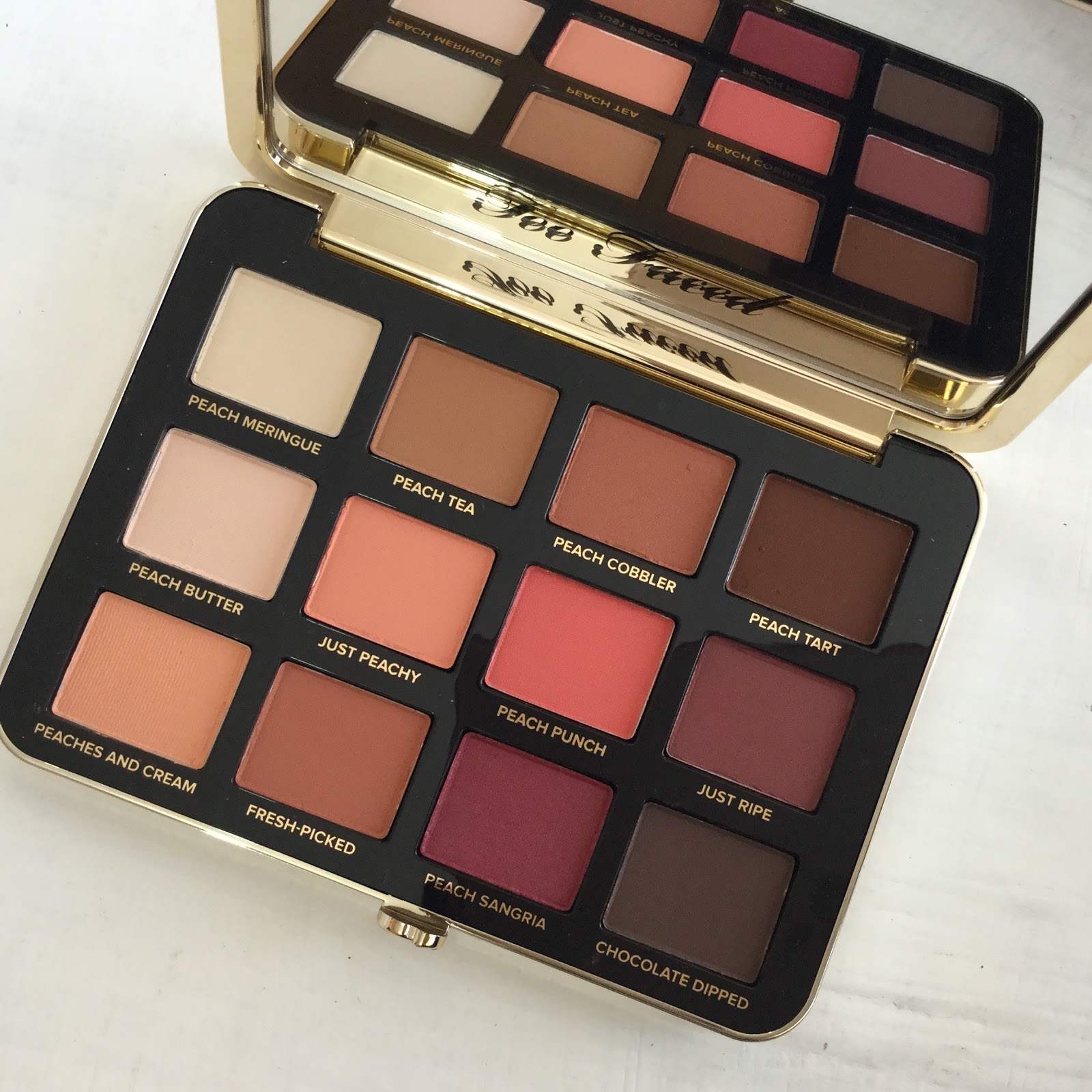 Reseña Nueva Paleta Just Peachy Mattes de Too Faced