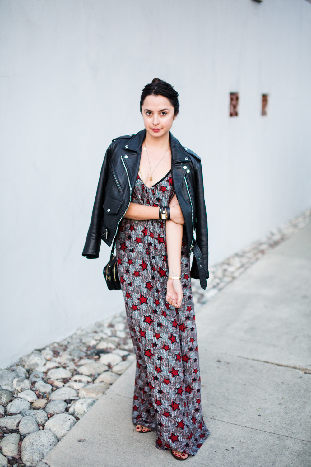 To The Maxi – Amelia Alvarez