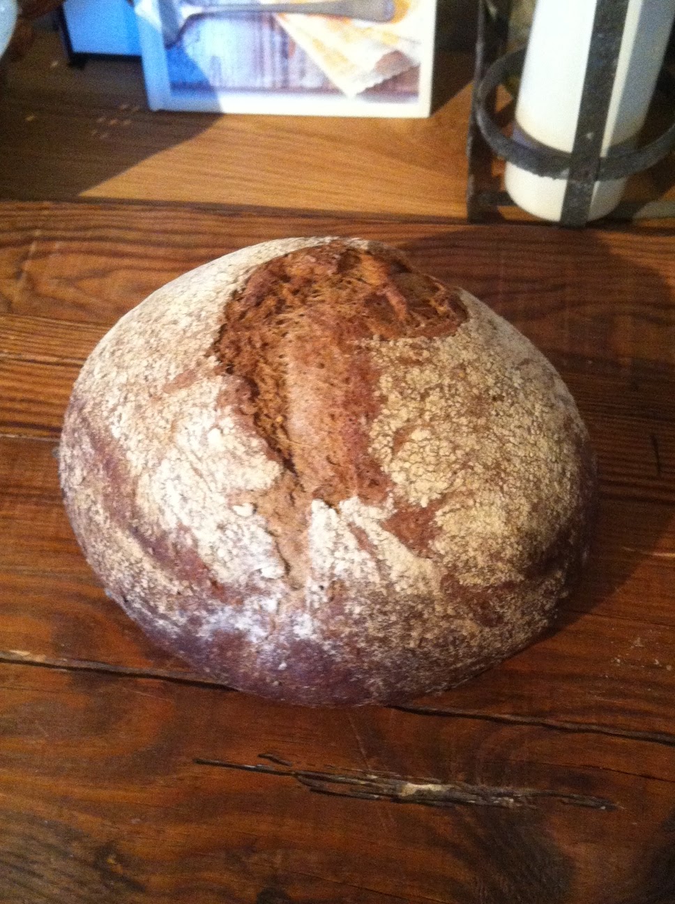 BAKBOERDERIJ HAYMAHEERD: BROOD BAKKEN