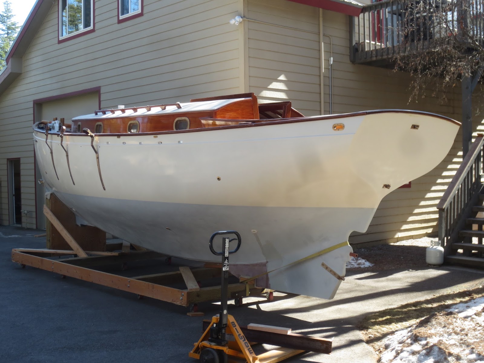 Building a NorthSea 29 - the build continues: Shrouds, Blocks and ...