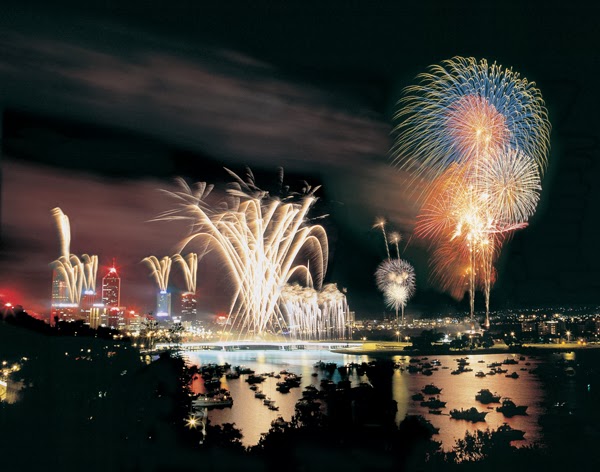 Perth-Ready-for-Biggest-Australia-Day-fireworks.jpg 600×472 pixels ...