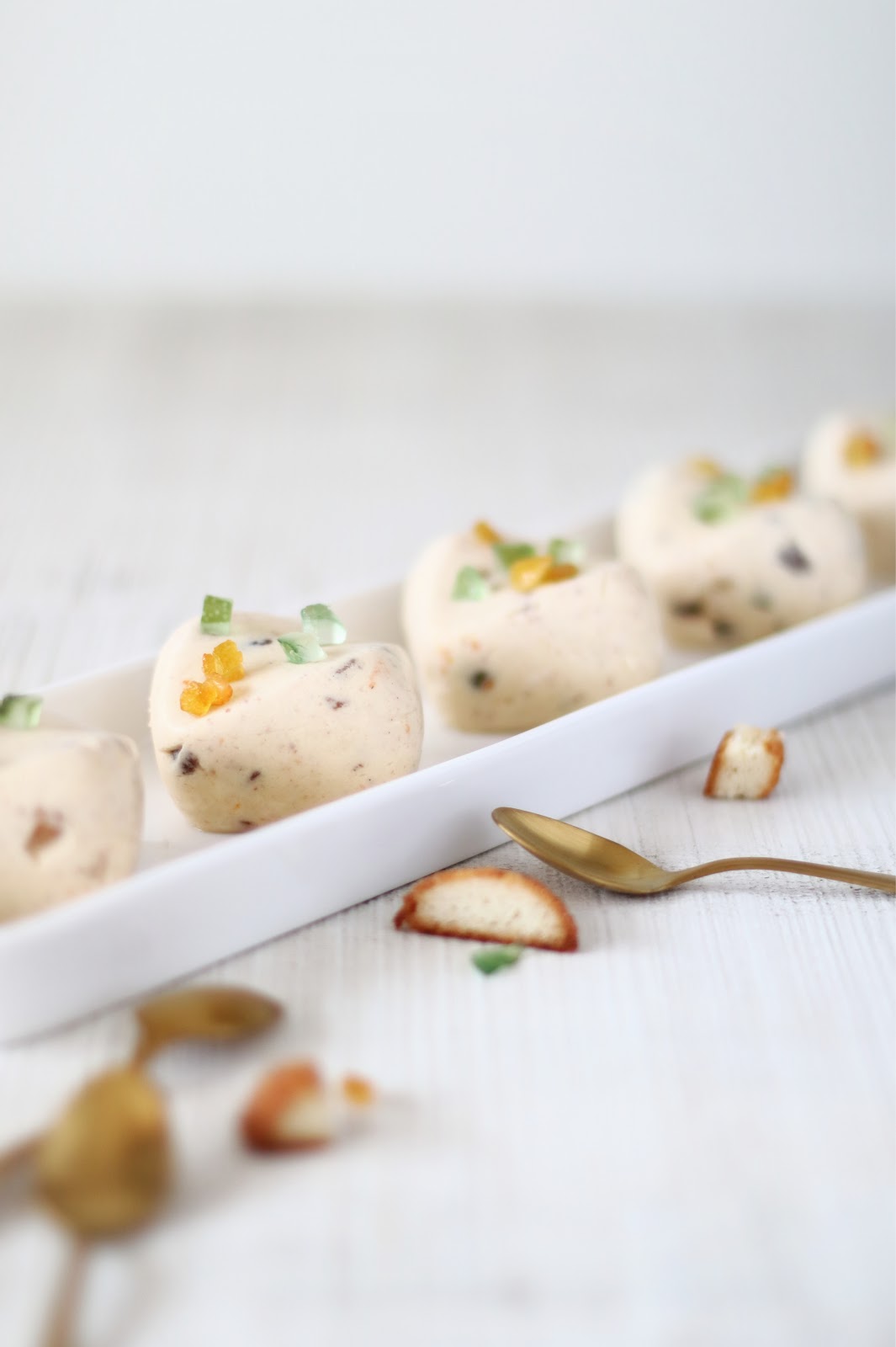 Citrus-chipolatapudding