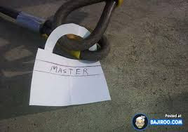 The RisingSun Post: FUNNY LOCKS