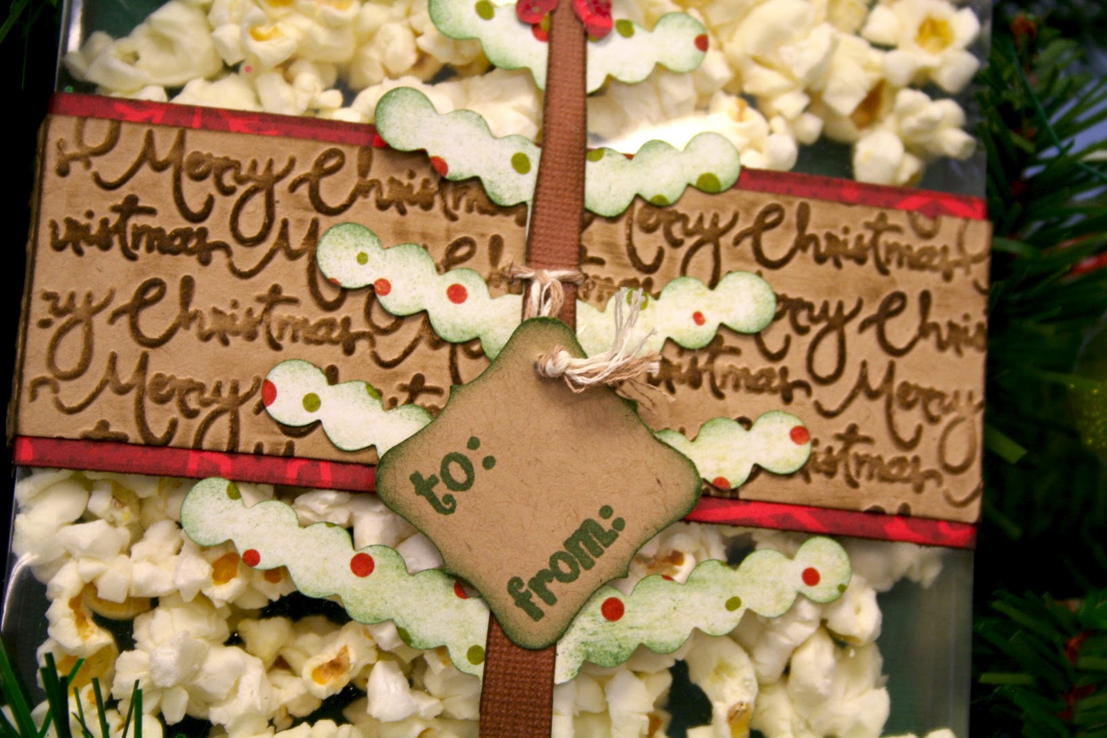 Oh My Crafts Blog: Day 11 - Christmas Popcorn Gift Box