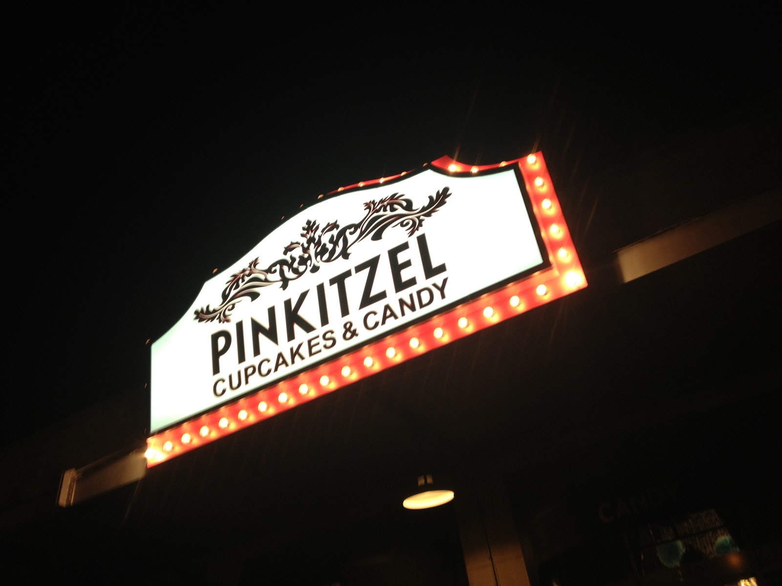Pinkitzel Cupcakes and Candy - Oklahoma City