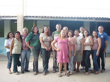 Escola Maria Rochelle da Silva: Laboratório de Informática - LIEM