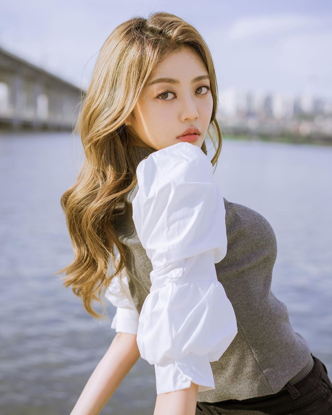 Người mẫu Bak Ha Yang