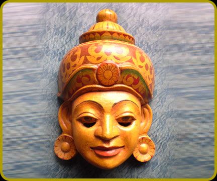 Srilanka Spirit: Traditional Sri Lankan Wooden Masks "Vesmuhunu"