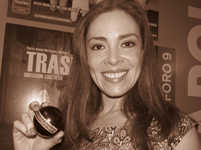 ZONA DE FAMOSOS: ISADORA GONZALEZ CON PIERNAS FIRMES EN LA ACTUACION