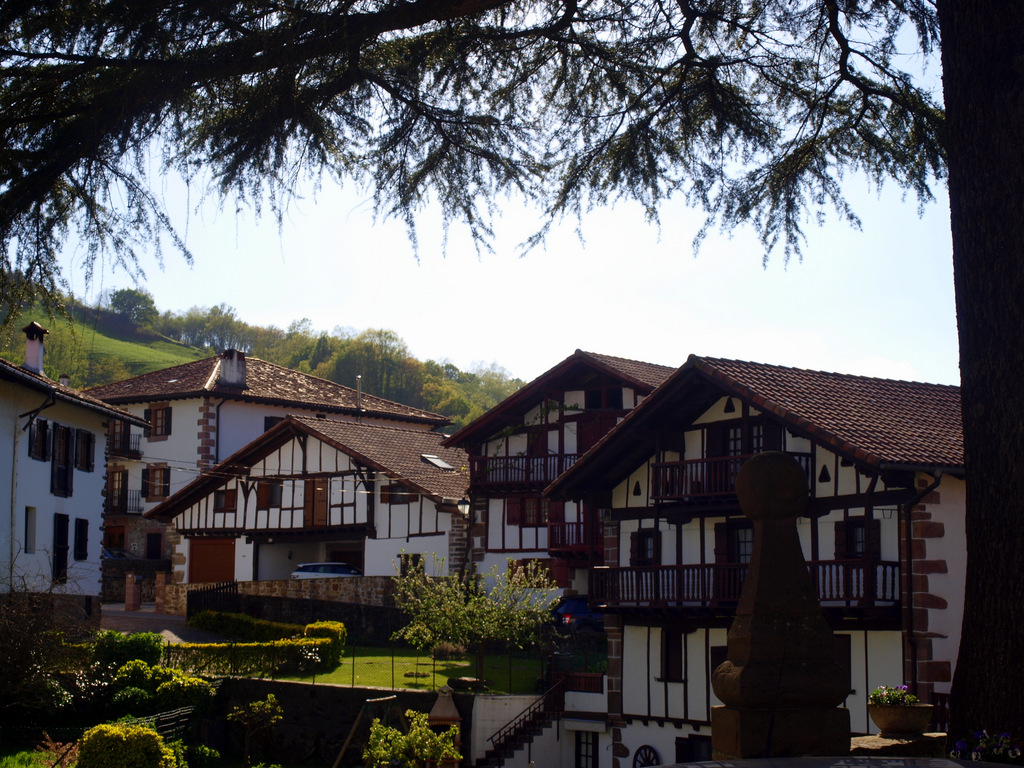 Navarra al Natural: Etxalar, revueltas de arte, historia y naturaleza.