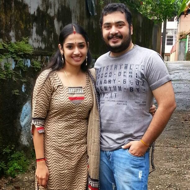 Actor Vinu Mohan and Vidya Mohan Latest Unseen Photo Gallery - Cinema ...