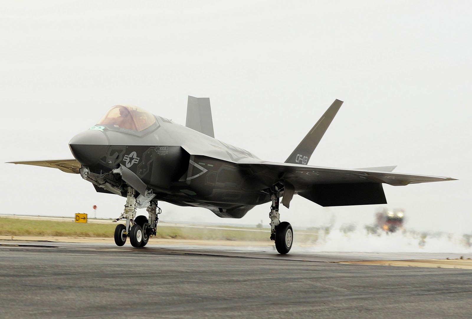SNAFU!: Photo release: First F-35C catapult launch at NAS Patuxent River