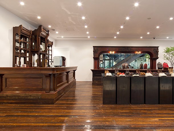 FLEXIBLE THINKING: Visvim Flagship Store