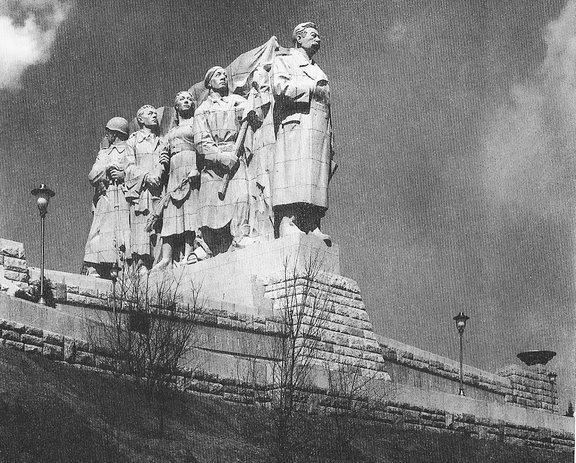 moja Praga: Metronom. Rzecz o praskim Stalinie.