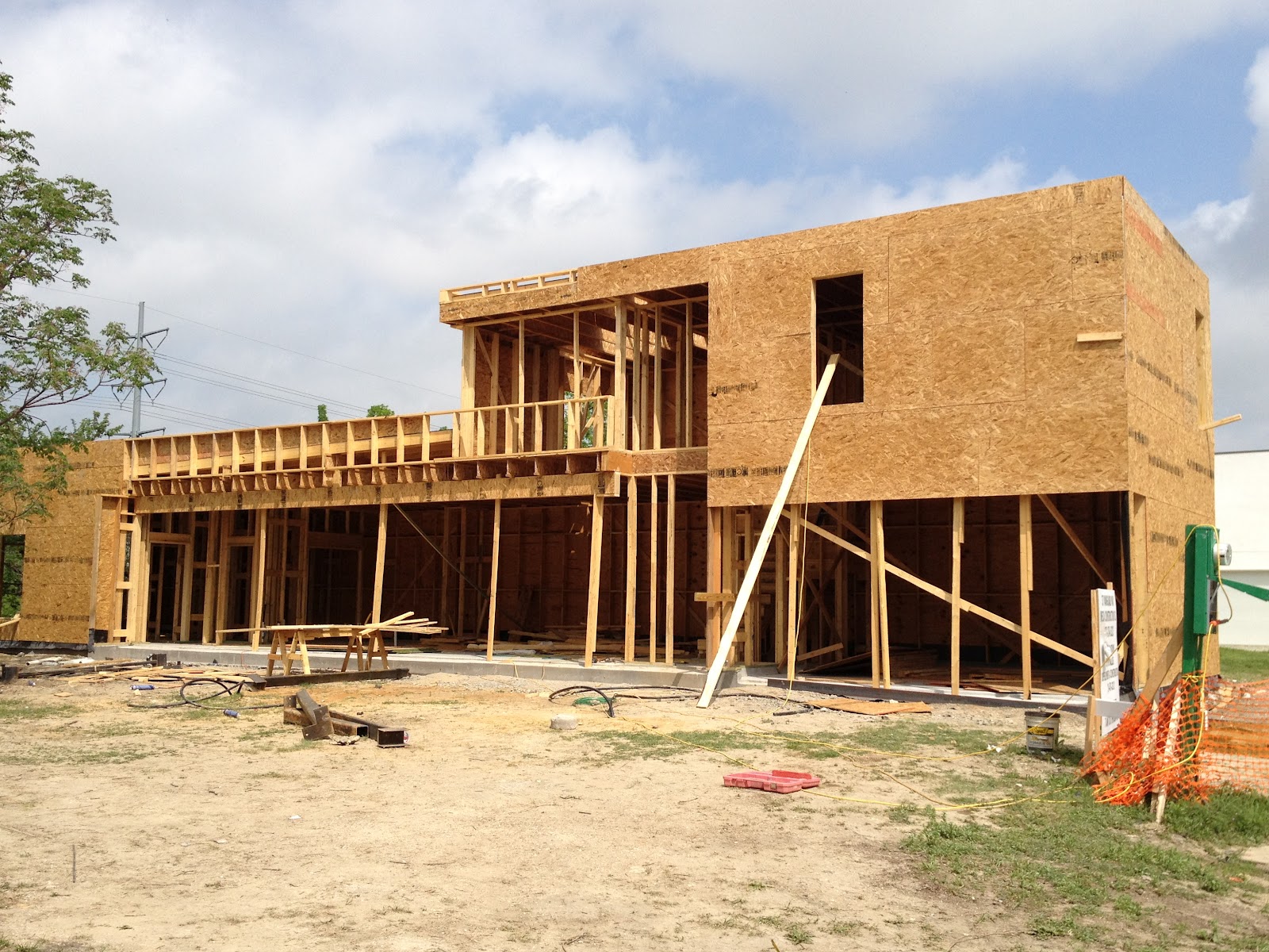 The ARRO House: A modern family residence: Material Efficient Framing