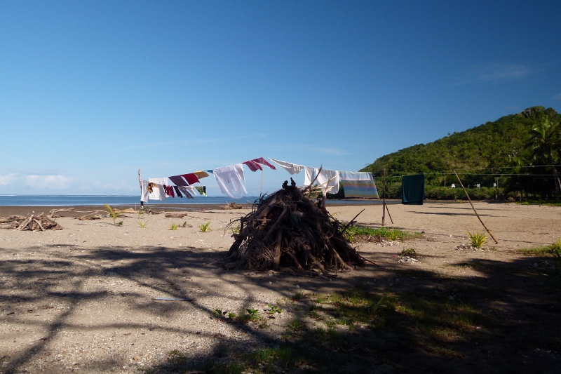 Where is Bear..Raz, Magi, Digs and Miranda?: Fiji: our week in Namatakula