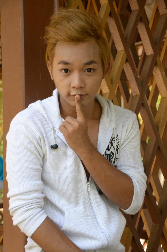 M y a n m a r H u n k s: Si Thu Aung