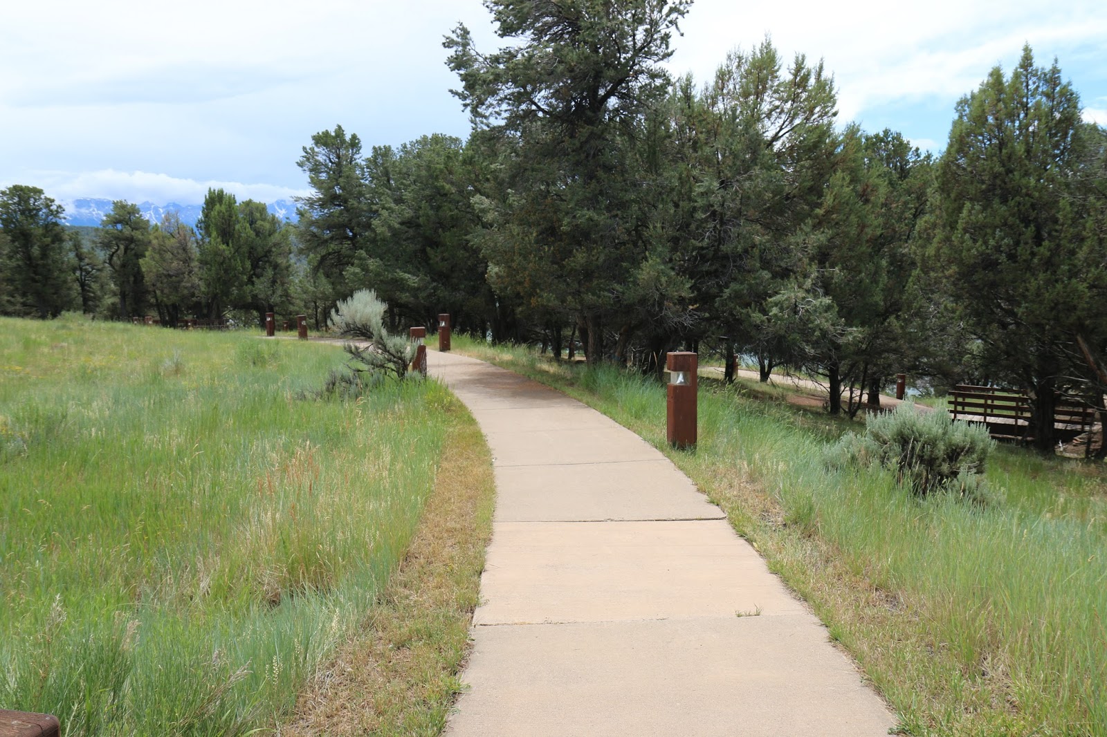 gjhikes.com: Overlook Point