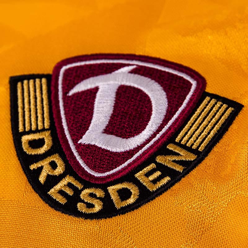 Dynamo Dresden 16-17 Home and Away Kits Released - Footy Headlines