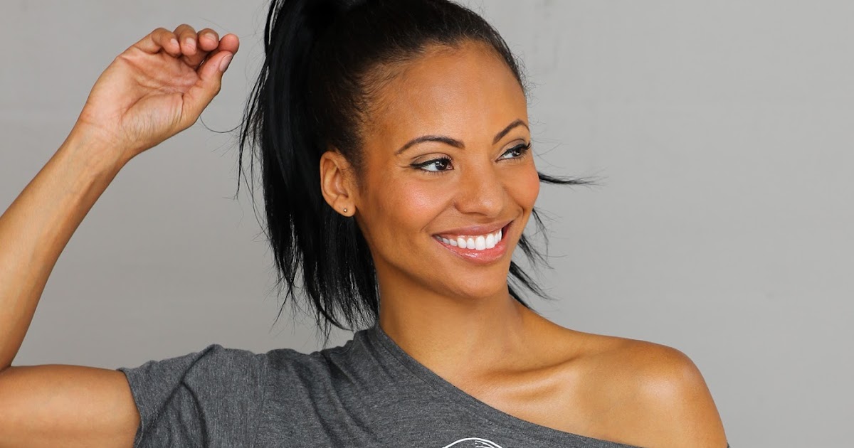 Candace Smith introduces the Lady Warrior shirt