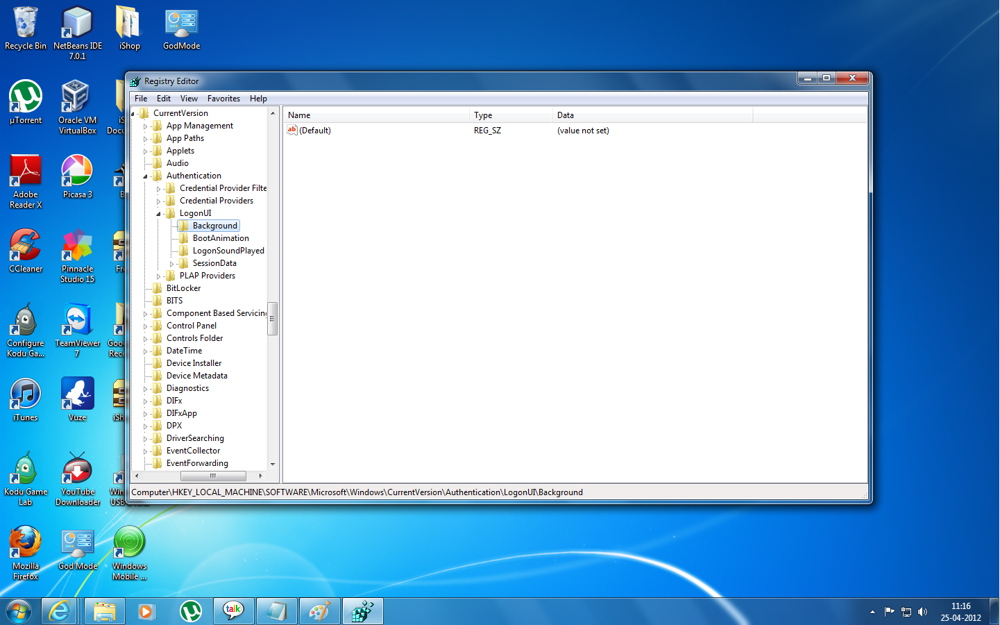 Ultimate iBloggers: How To Change Windows 7 Log On Screen