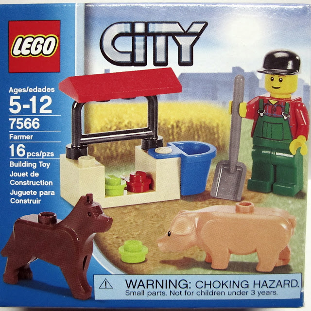The Brick Brown Fox: Lego 7566 Farmer