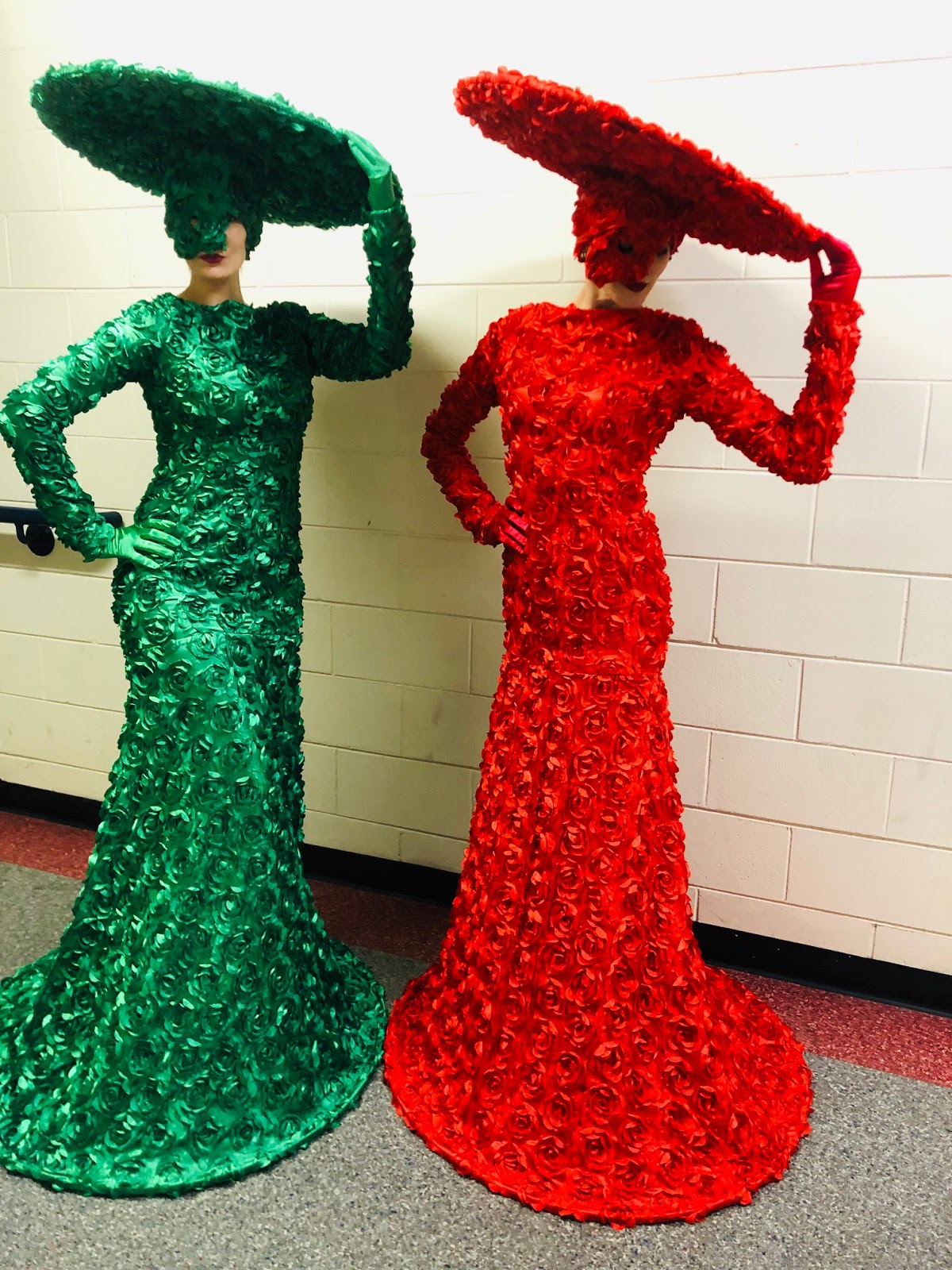 Eva Rinaldi Artist: Rose Human Statues