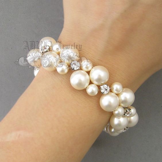 Aprende cómo hacer una hermosa pulsera de perlas paso a paso ...