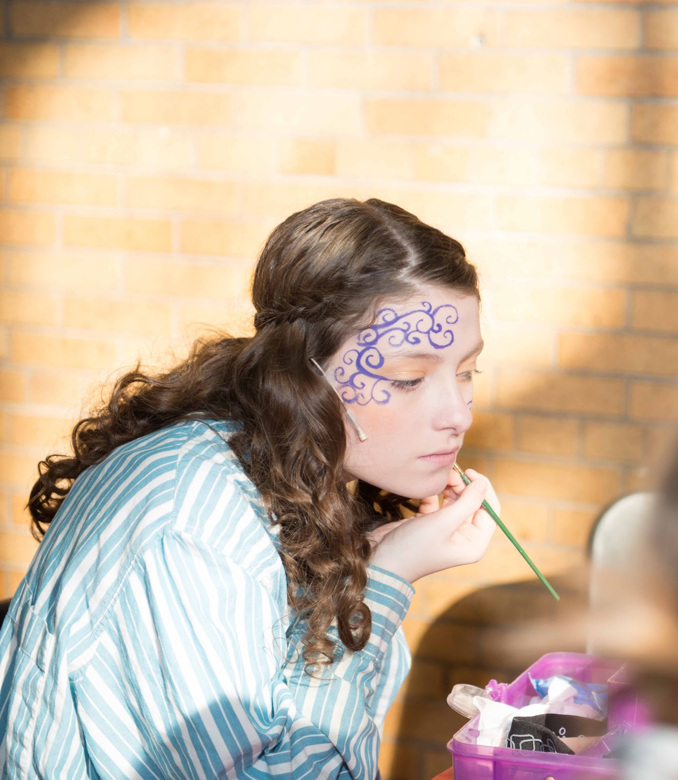 At A Hen's Pace: Narnia Makeup--Behind the Scenes