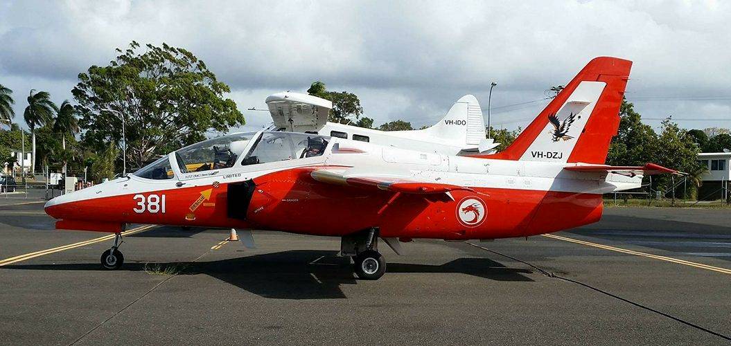 Central Queensland Plane Spotting: ex RSAF SIAI Marchetti S-211 Jet ...