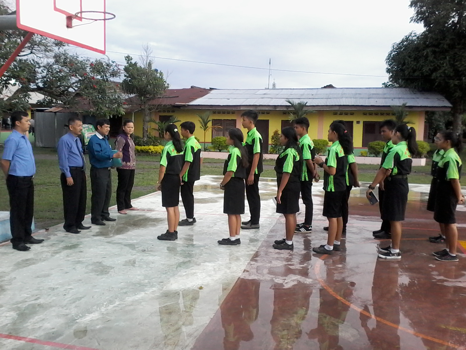 SMA - SMK ADVENT AIR BERSIH MEDAN