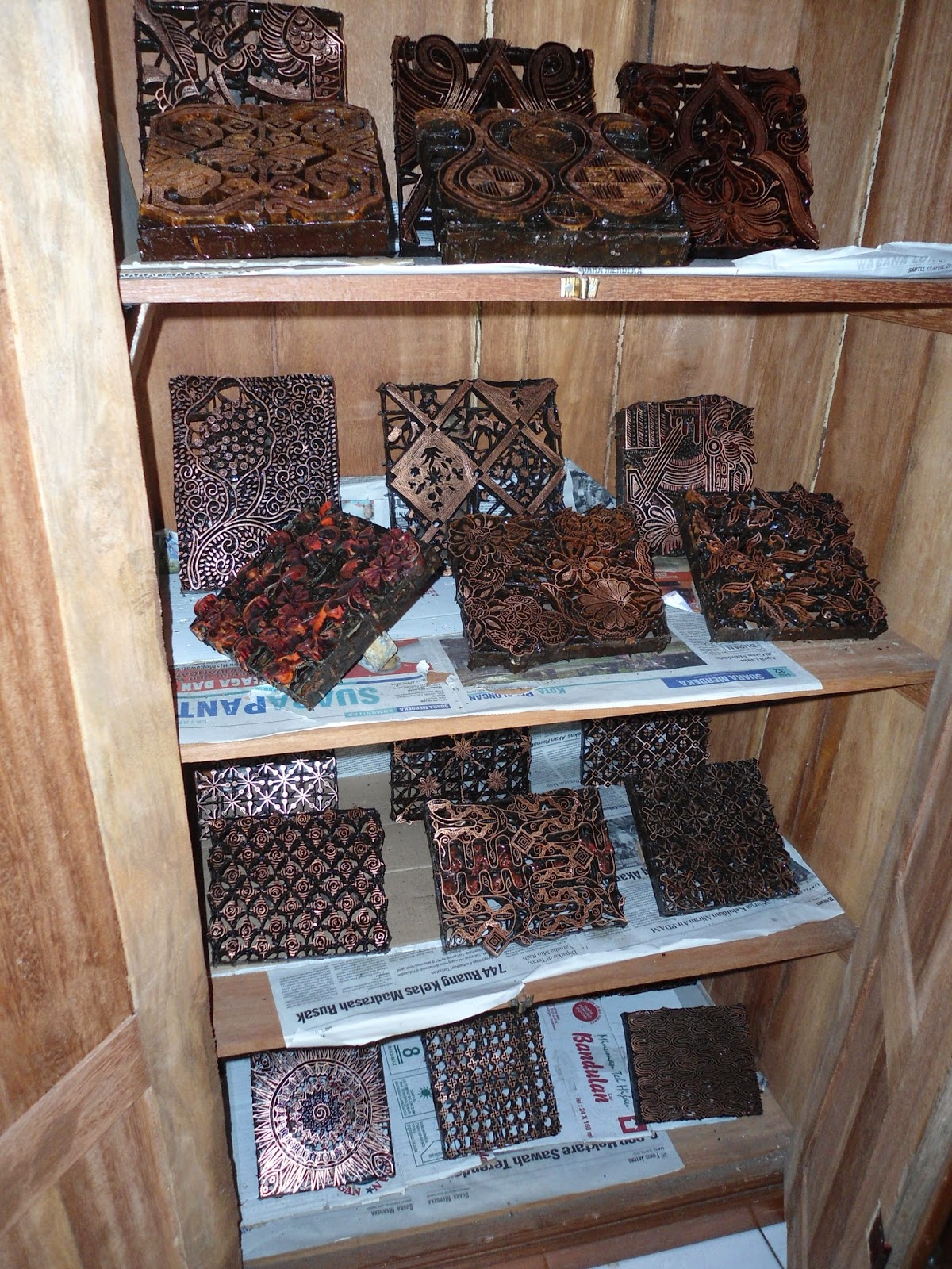 Batik SABRINA Pekalongan: CANTING CAP DAN PROSES PEMBUATANNYA