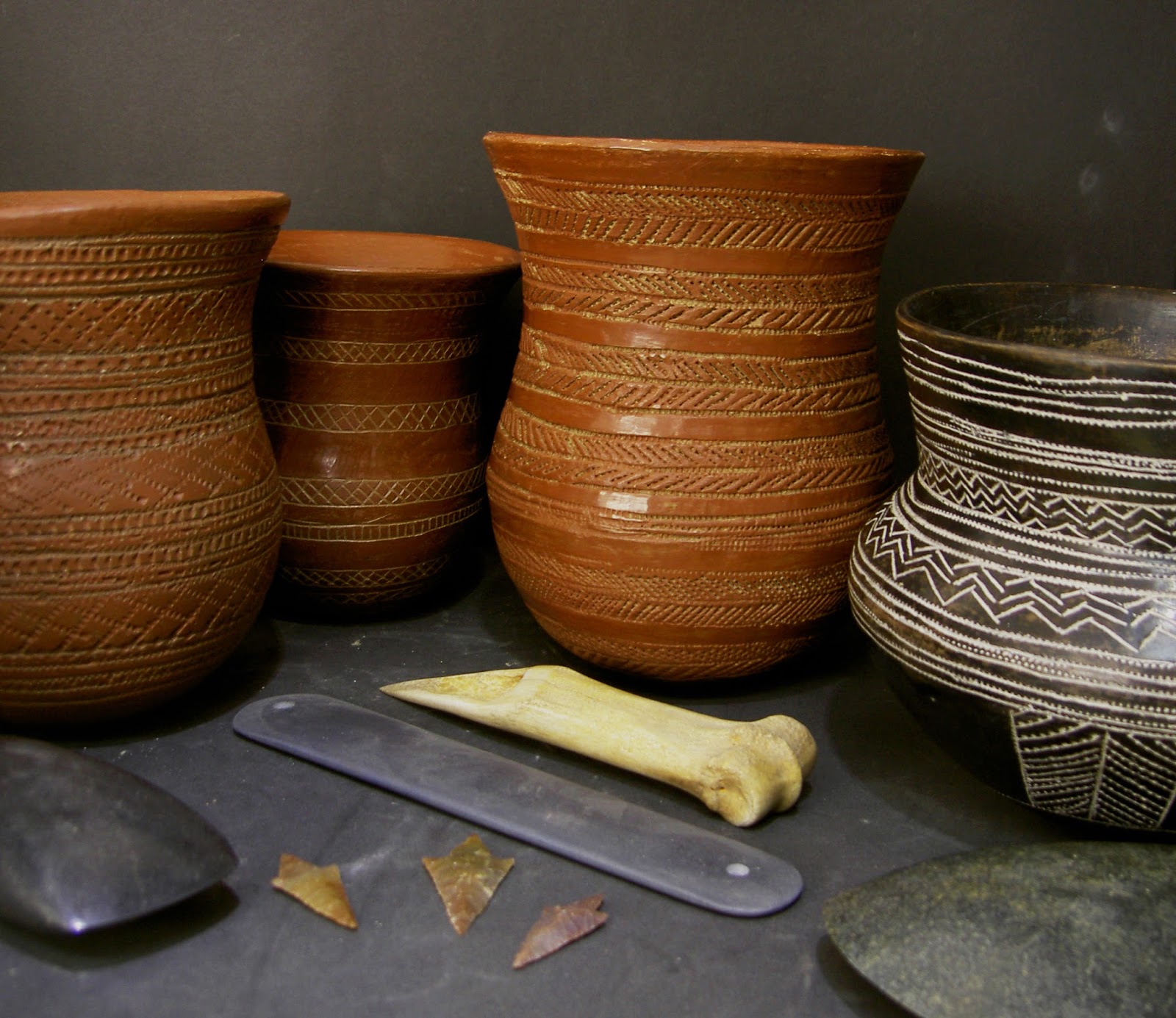 Arqueocerámica: Réplicas de vasos campaniformes.