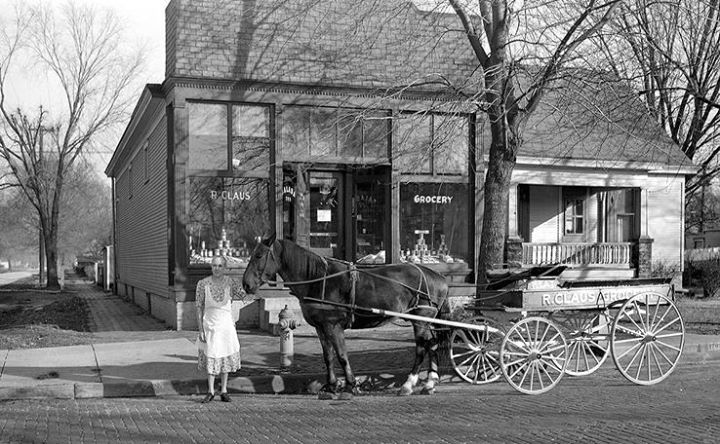 The Digital Research Library of Illinois History Journal™ : The Claus ...