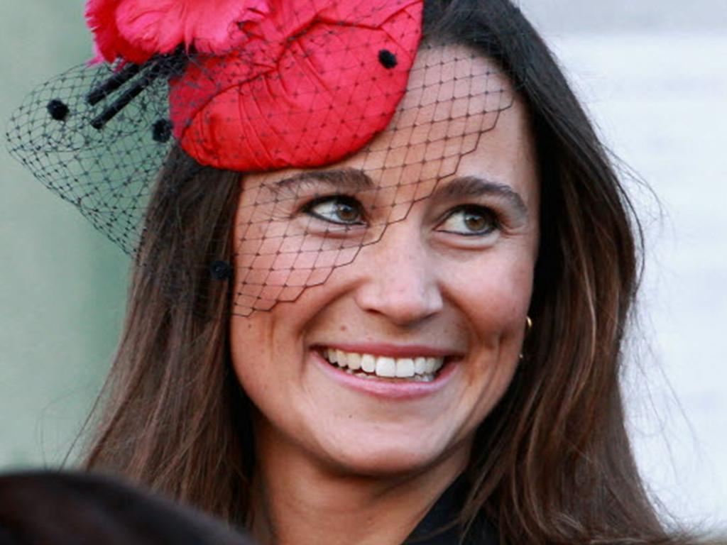 Pippa Middleton On The Town Images 2011 ~ Fun Crane