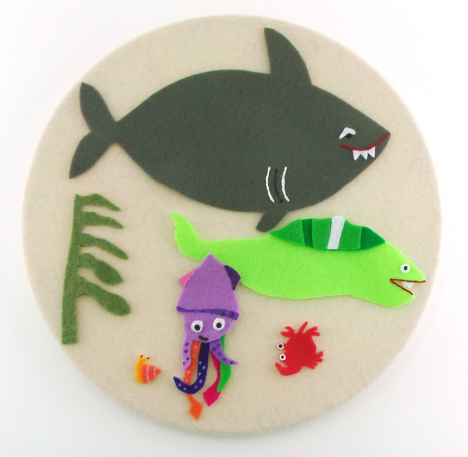 Flannel Board Fun: Flannel Friday: There's a Hole in the Bottom of the Sea