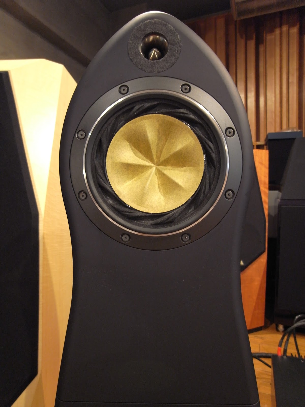 SIS AUDIO BLOG: 中古品情報 AUDIO-MACHINA THE PURE SYSTEM