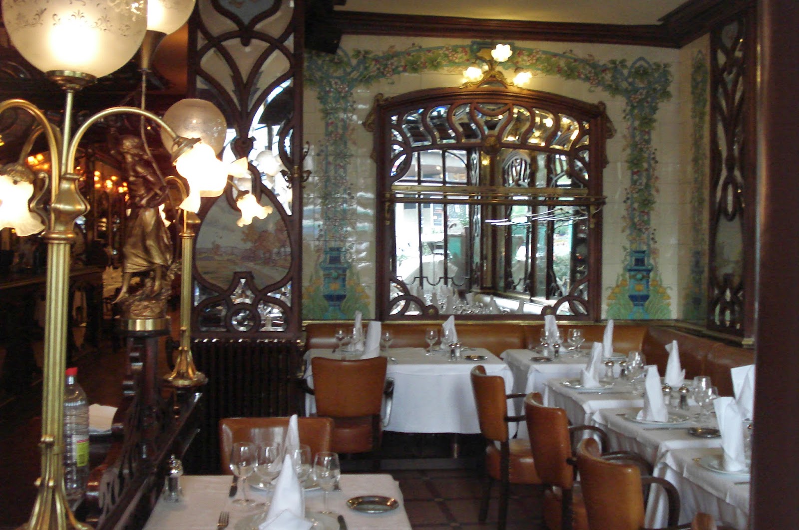 Paris on thème: Art nouveau : les restaurants