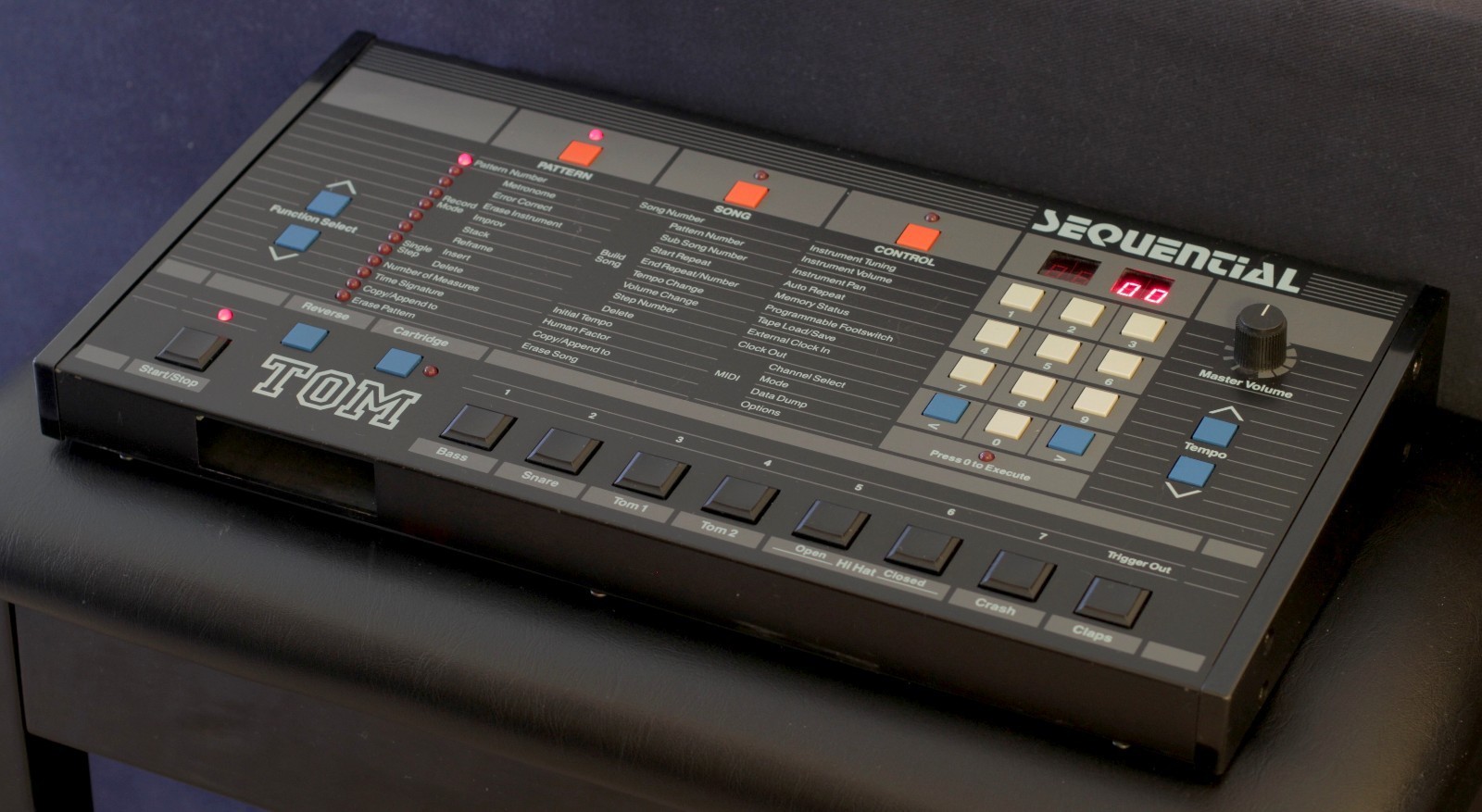 MATRIXSYNTH: Sequential Circuits Tom - Vintage Digital Drum Machine