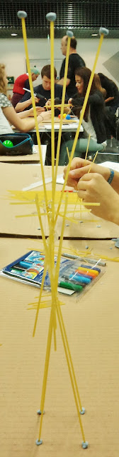 RAVENSBOURNE FOUNDATION YEAR BLOG: SPAGHETTI TOWER CONSTRUCTION