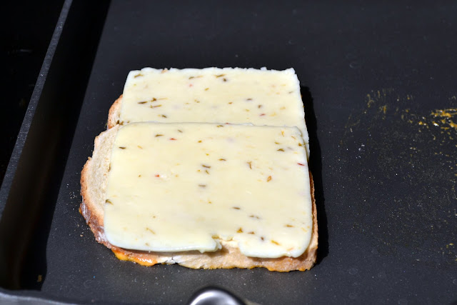 Hardly Housewives: Charlie's Grilled Cheese Sandwich