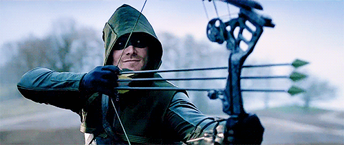 SNEAK PEEK : "Arrow: Code Of Silence"